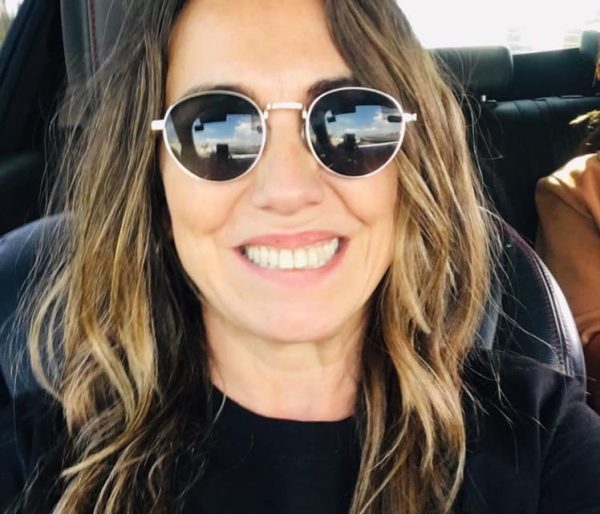 Tahimi Alvariño llega a sus 51 años más bella y radiante que nunca